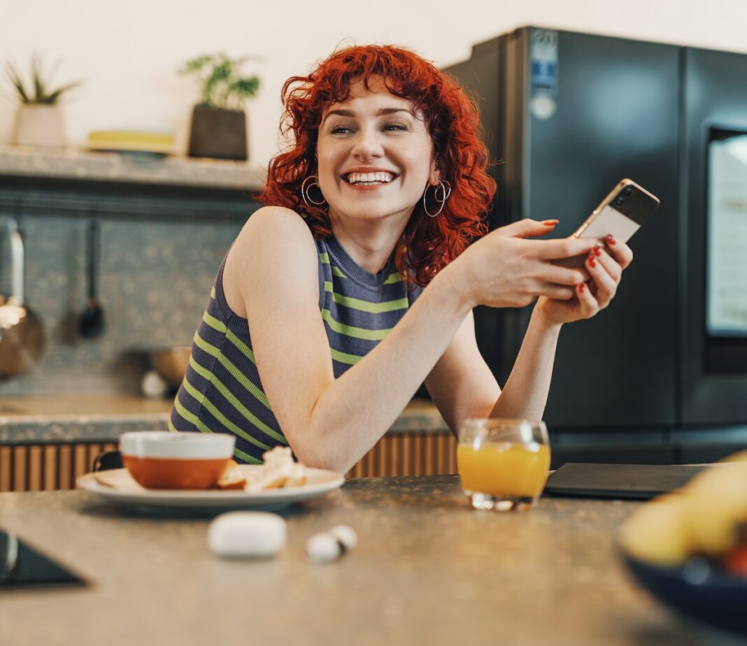 The ENTP Female (A Complete Guide) | Personality Hunt